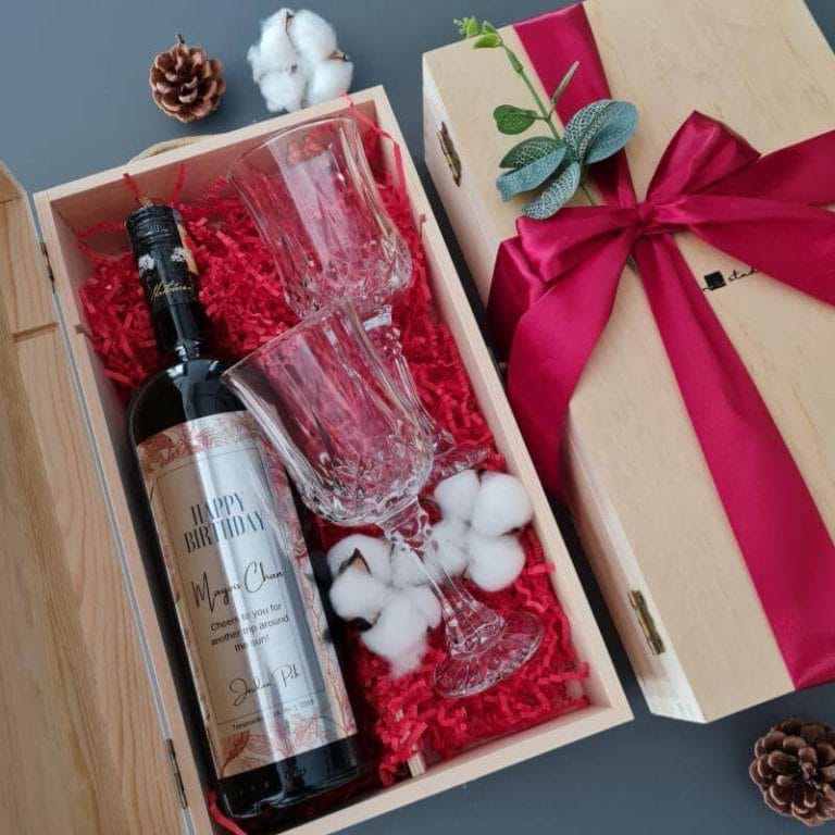 Wooden Corporate Gift Box Set Ideas in Malaysia | In C Studio